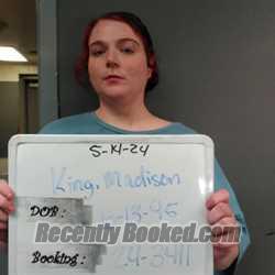 Recent Booking / Mugshot for MADISON JAYDE KING in Sebastian County ...