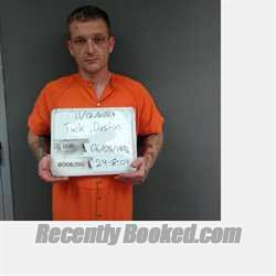 Recent Booking / Mugshot for DUSTIN JAY TUCK in Sebastian County, Arkansas