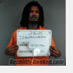Recent Booking / Mugshot for Lorenzo Domart Singleton in Sebastian ...