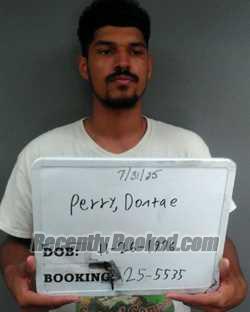 Recent Booking / Mugshot for Dontae Angelo Perry in Sebastian County ...