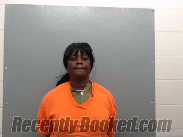 Recent Booking / Mugshot for CAROLYN DELORIS WALKER in Union County ...