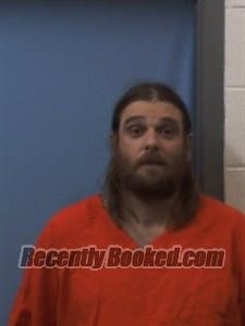 Recent Booking / Mugshot for Dustin DAVIS BRADLEY in Van Buren County ...