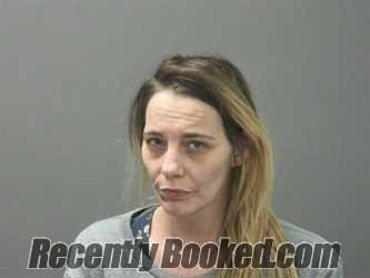 Recent Booking / Mugshot for Kindra Mavis in Washington County, Arkansas