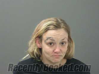 Recent Booking / Mugshot for Keisha Thomas in Washington County, Arkansas