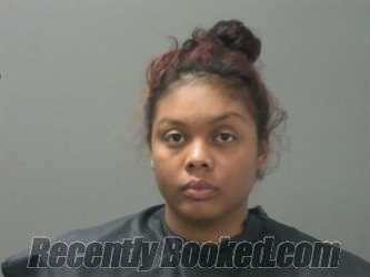Recent Booking / Mugshot for Genesis Thomas in Washington County, Arkansas