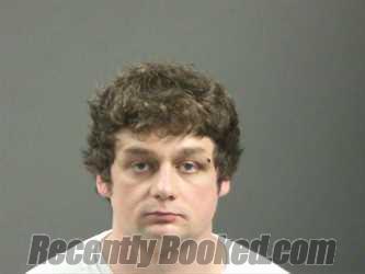 Recent Booking / Mugshot for Daniel Snow in Washington County, Arkansas