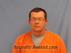 Recent Booking / Mugshot for Christopher M Snodgrass in White County ...