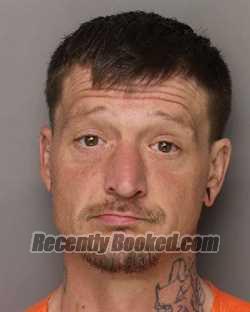 Recent Booking / Mugshot for CHRIS WADE ELLIS in Lancaster County ...