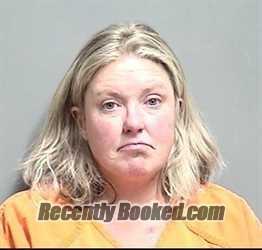 Recent Booking / Mugshot for COURTNEY LEE UHL in Dallas County, Iowa