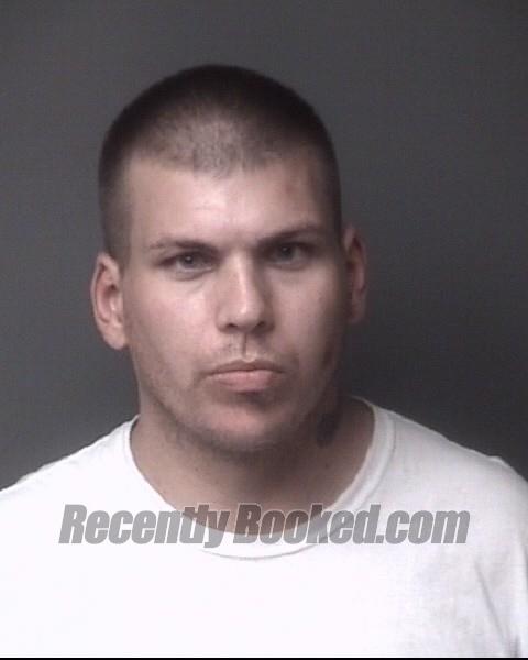 Recent Booking / Mugshot for SHANE STEPHEN DOLE in Dubuque County, Iowa