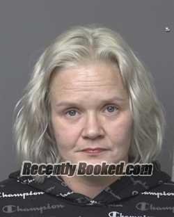 Recent Booking / Mugshot for JESSICA LYNN CROWDER in Dubuque County, Iowa