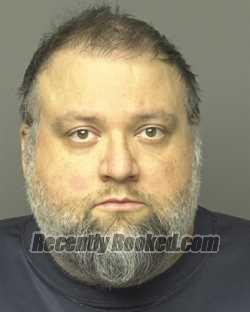 Recent Booking / Mugshot for JEFFREY DWAYNE ROBB in Dubuque County, Iowa