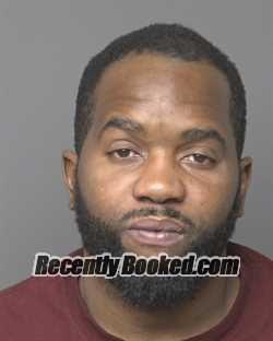Recent Booking / Mugshot for STEVEN KRIS BURRELL in Dubuque County, Iowa