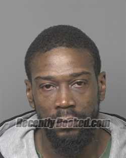 Recent Booking / Mugshot for ANTHONY E FASON in Dubuque County, Iowa