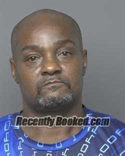 Recent Booking / Mugshot for KEITH DARNELL HUDSON in Dubuque County, Iowa