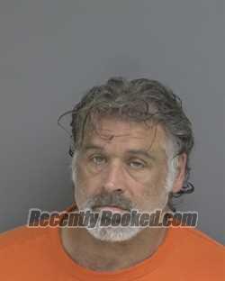 Recent Booking / Mugshot for CHAD ERIC HILDEBRAND in Dubuque County, Iowa